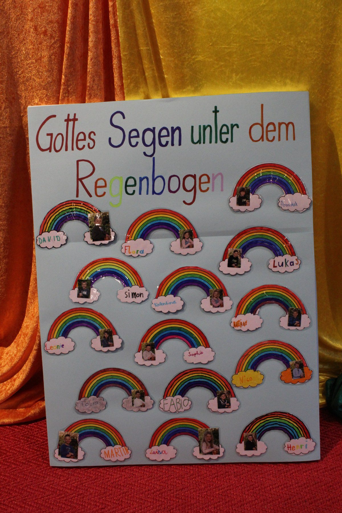 „Gottes Segen unter dem Regenbogen“