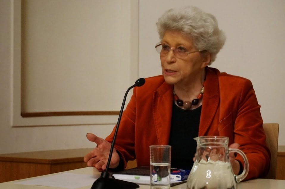 Zeitzeugengespräch mit Angelica Bäumer