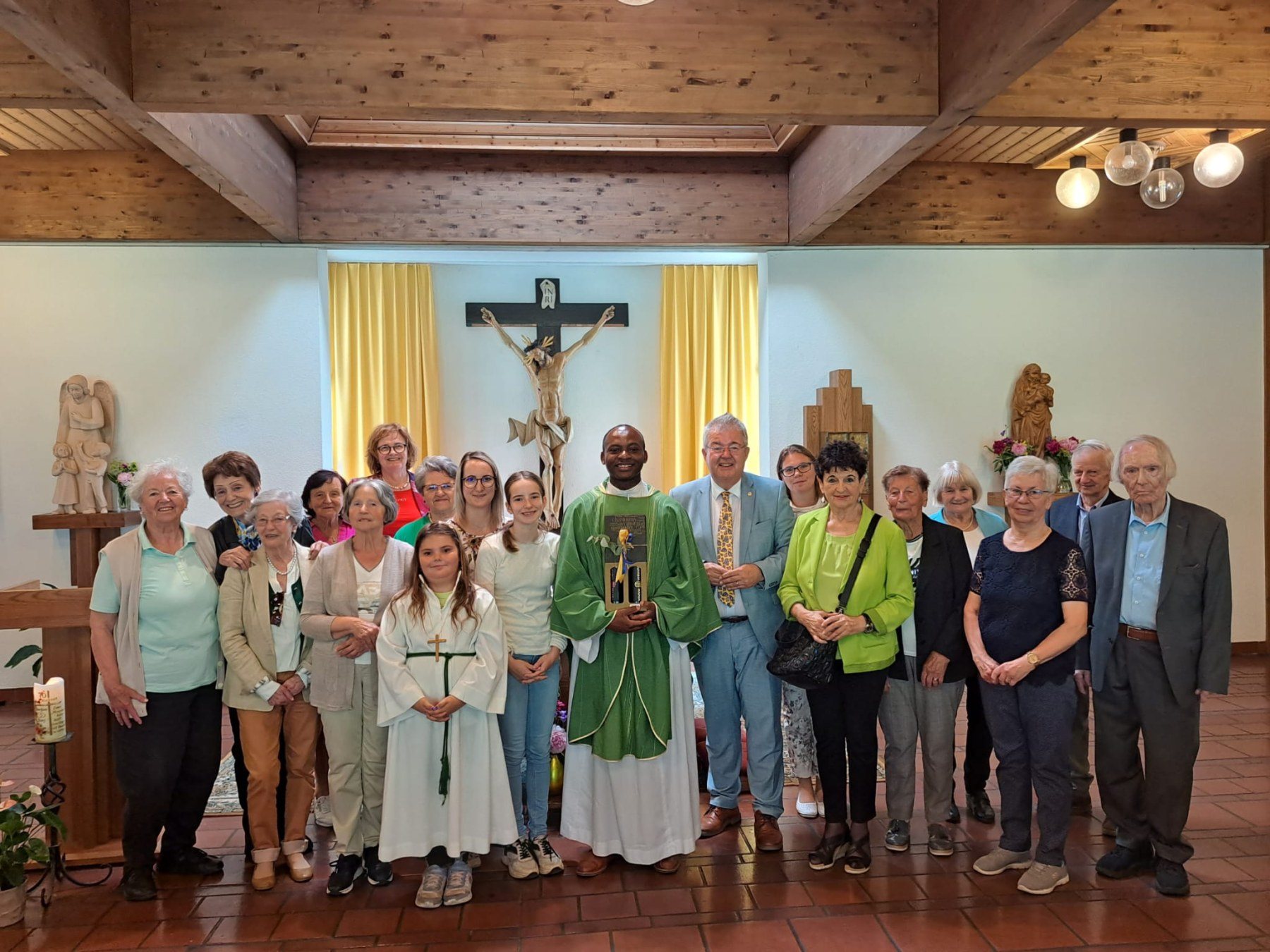 Glückwunsch an Prov. Dr. John Opara