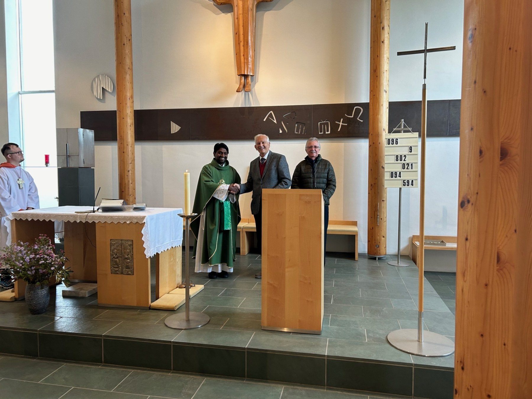 Heute feiert unser Pfarrer Geburtstag