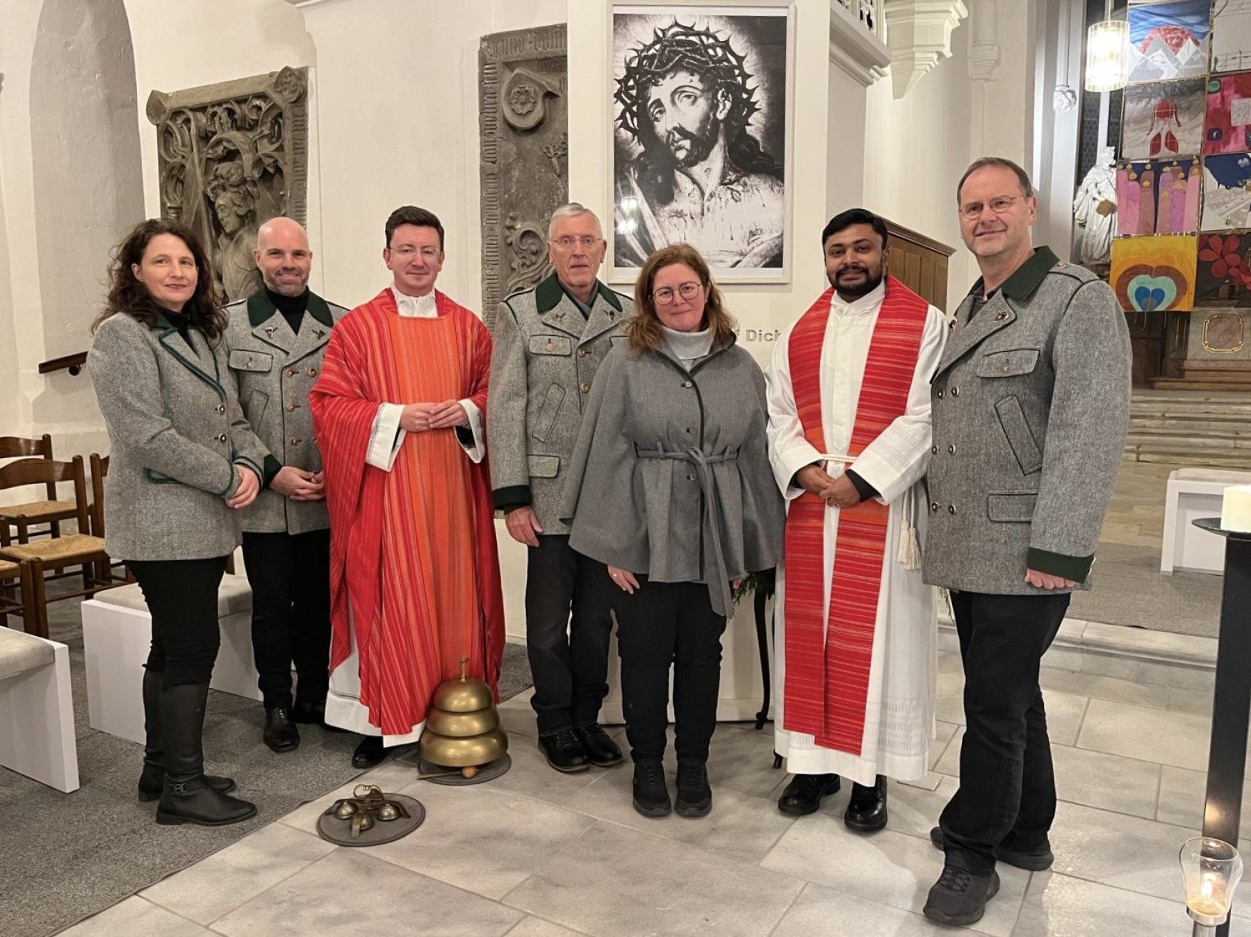 Heilig-Haupt-Andacht mit Prof. Christian Smolle und Reisberger Sternsinger