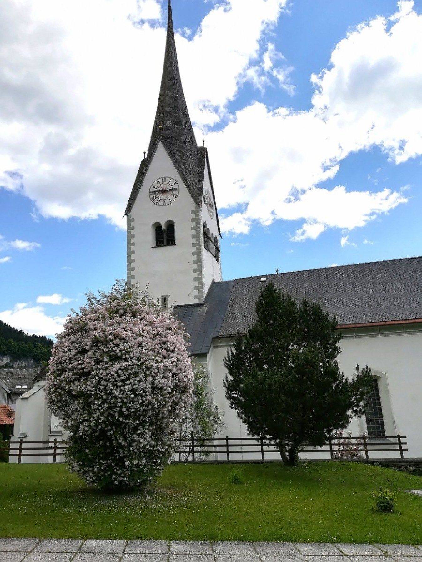 Pfarrkirche Treffen