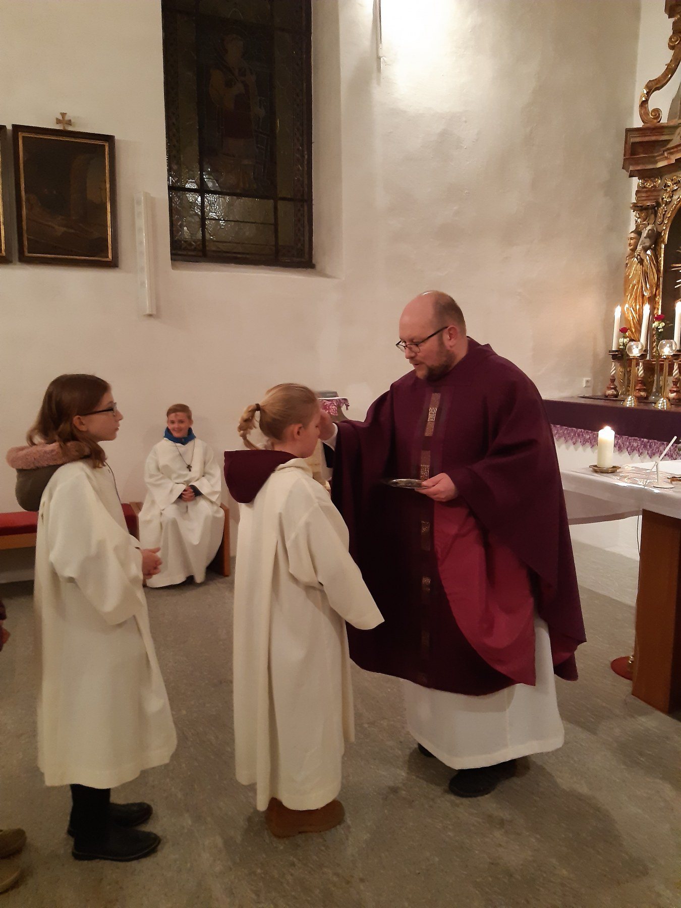 Unsere Pfarrgemeinde startet am Aschermittwoch in die 40tägige Fastenzeit