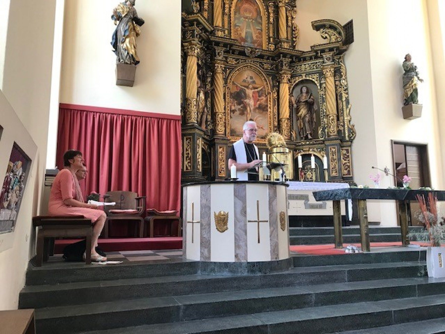 Mitarbeiter*innen-Begegnung im Diözesanhaus mit Bischof Josef