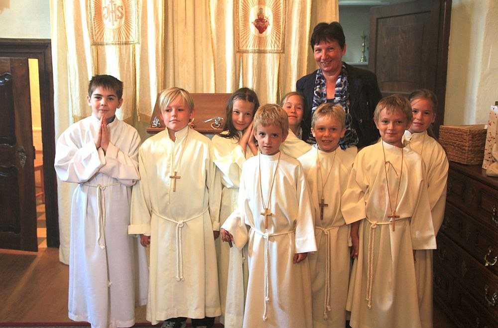 Sieben neue Ministranten in Maria Saal
