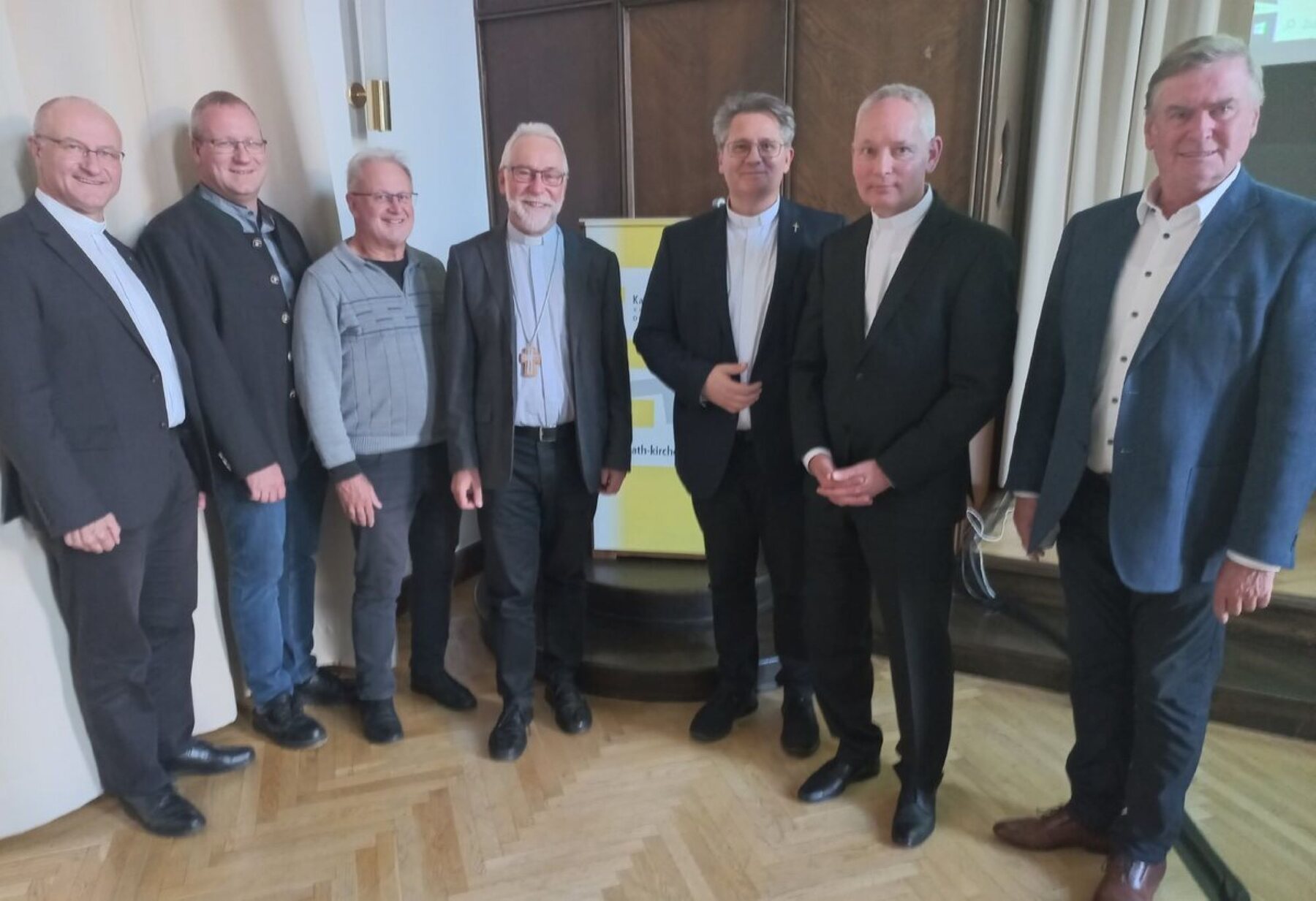 Novo izvoljeno predsedstvo dekanov