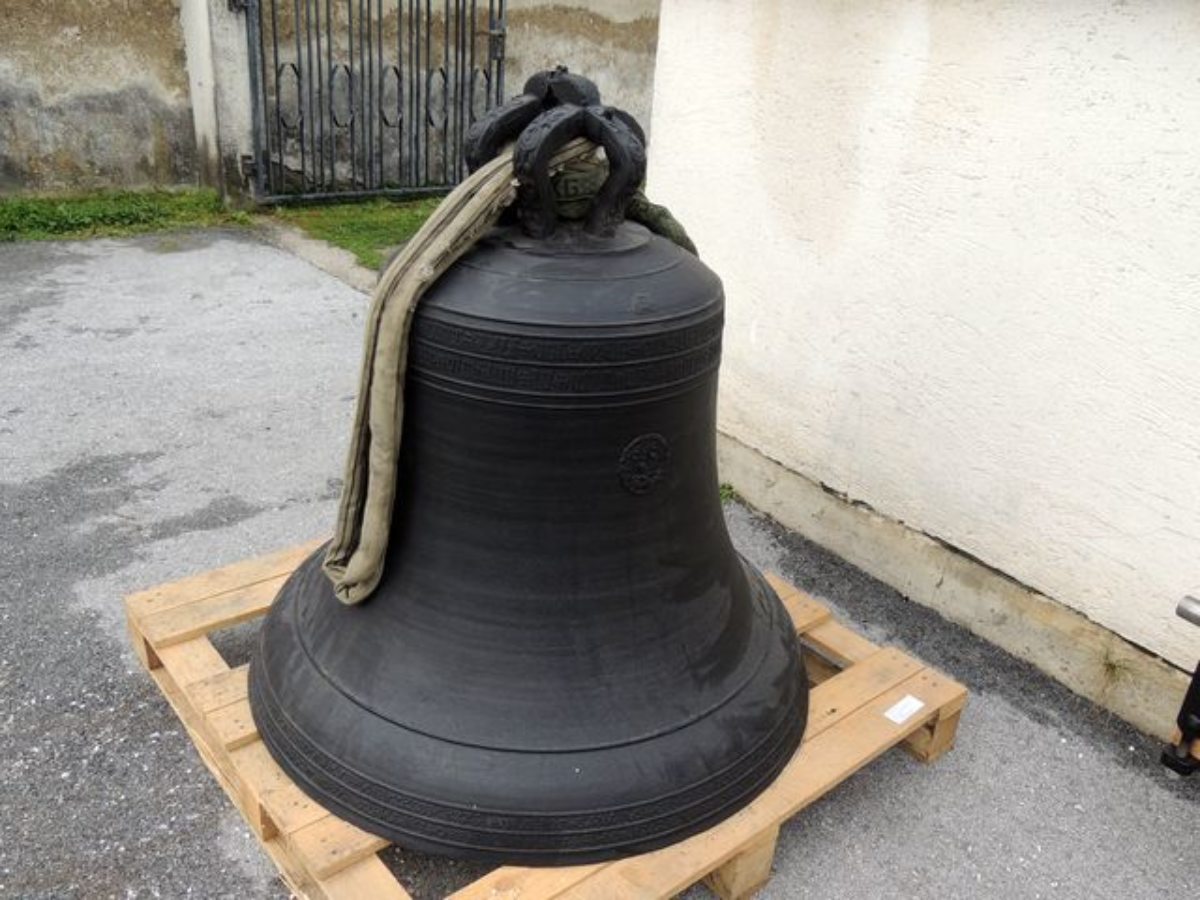 Die Glocke ist da
