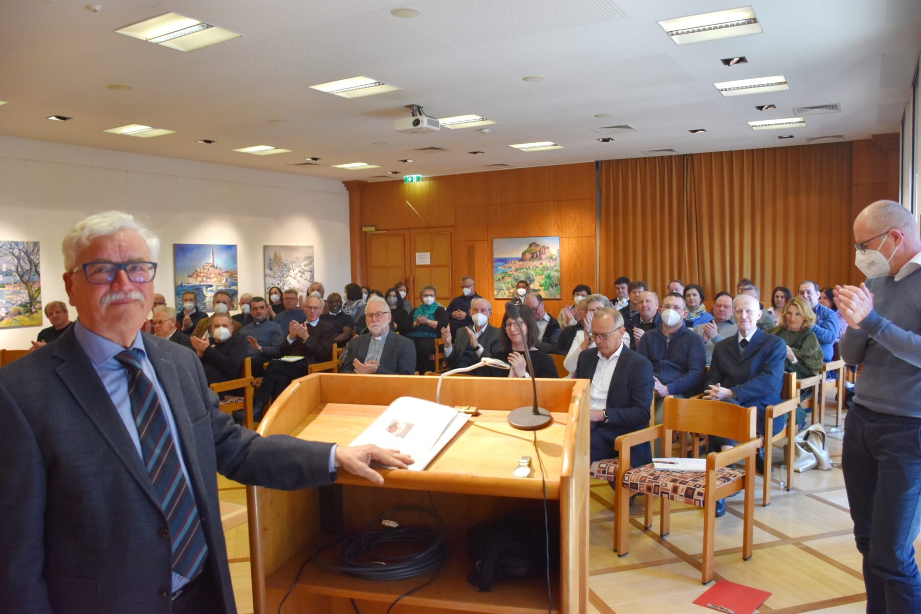 Iz zgodovine v sedanjost z vizijami za prihodnost